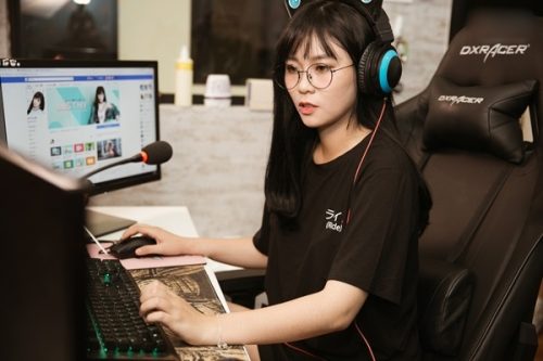 Streamer là gì và cách straemer kiếm tiền như thế nào