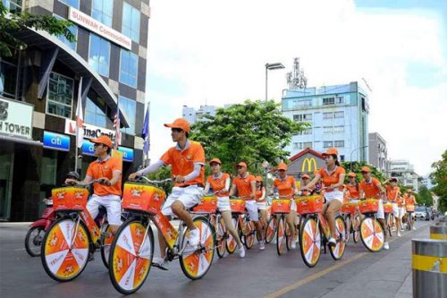 Roadshow là gì? Cách thức tổ chức chạy roadshow hiệu quả